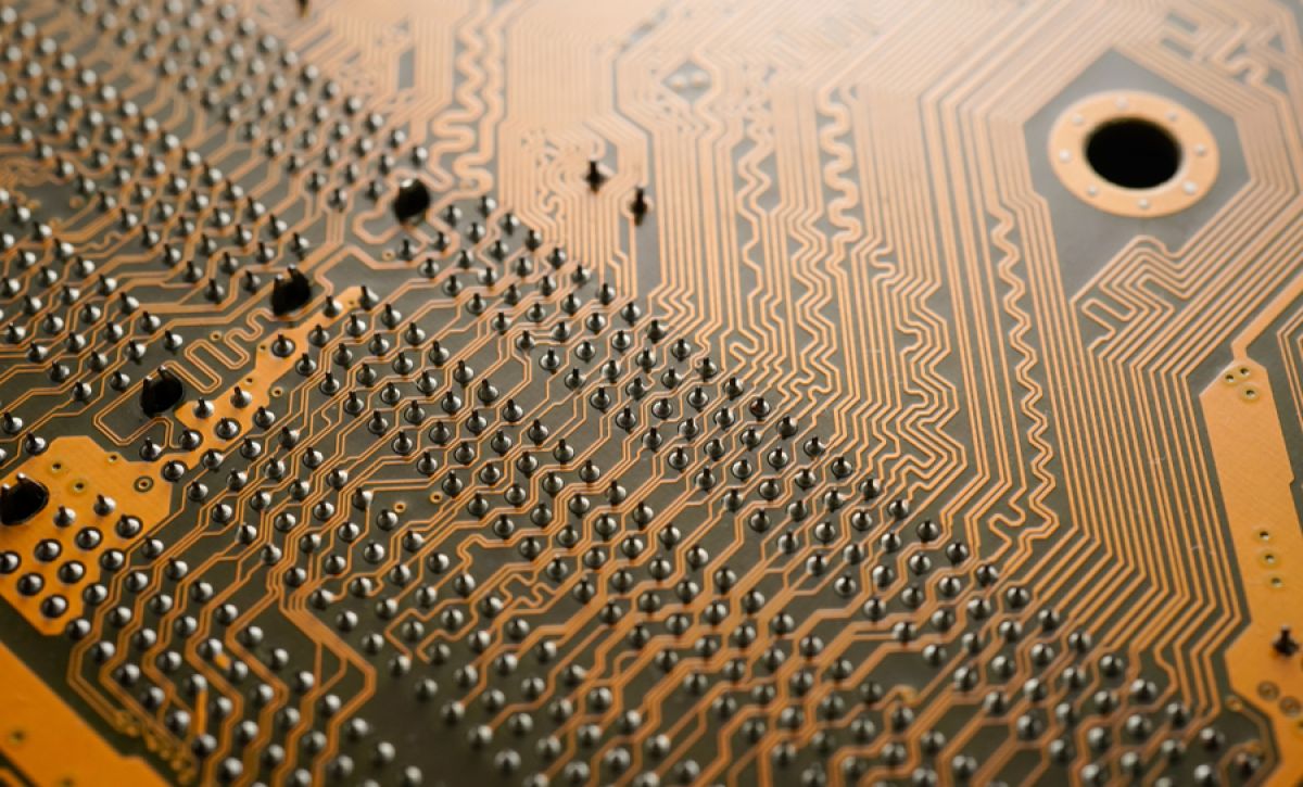 고속 Pcb 설계에서 접지면 간격을 넘지 마세요 Pcb 설계 블로그 Altium